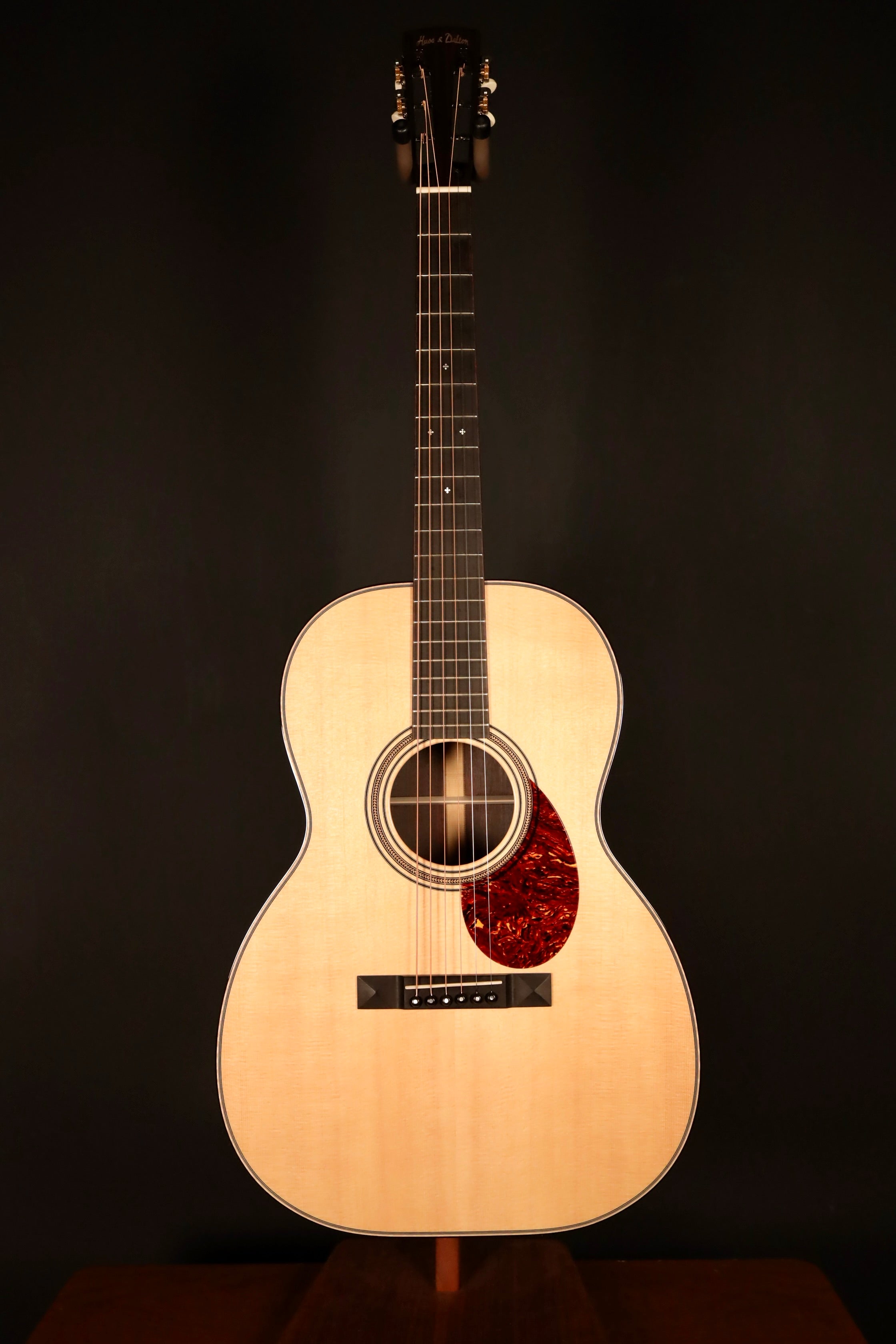 Huss and Dalton 000-SP - Sitka Spruce/Indian Rosewood (NEW) – Organic ...