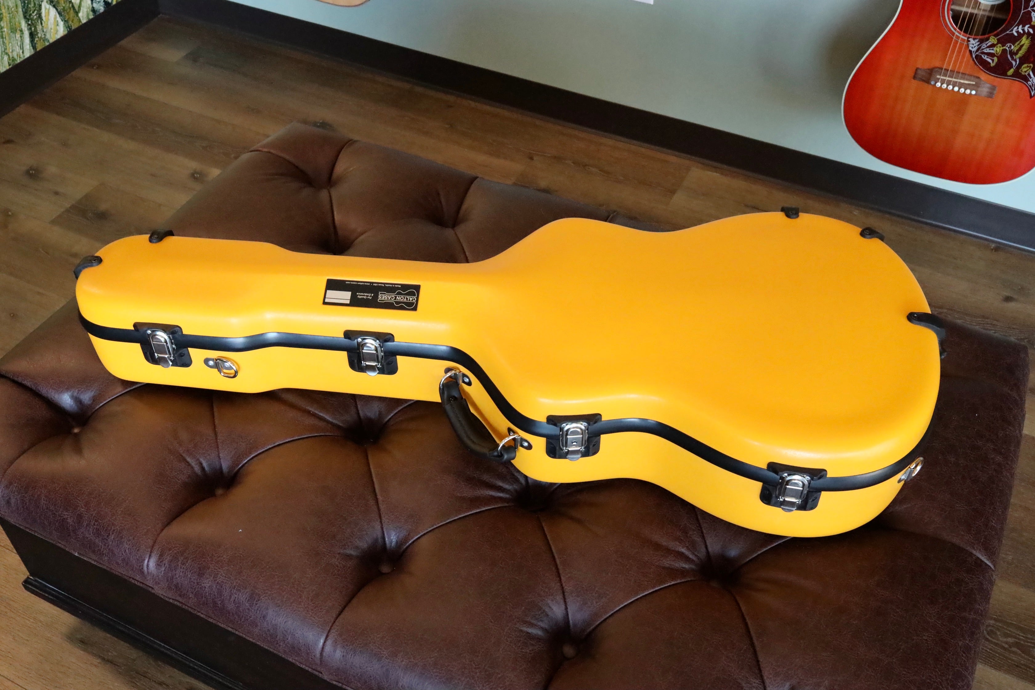 Calton Case - 000-18 style, Solid Yellow exterior/Gold interior ...